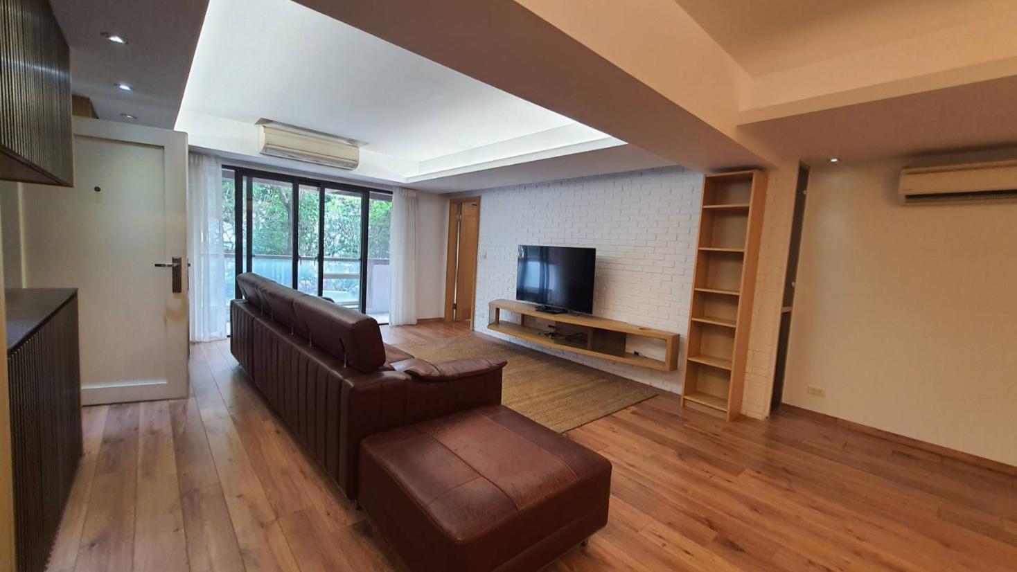 MRT Xinyi Anhe house | UR HOUSE REALTY RENTAL | UR HOUSE REALTY ...